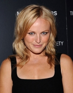 Malin Akerman y Ethan Hawke en "The Numbers Station" | Boletodecine.com